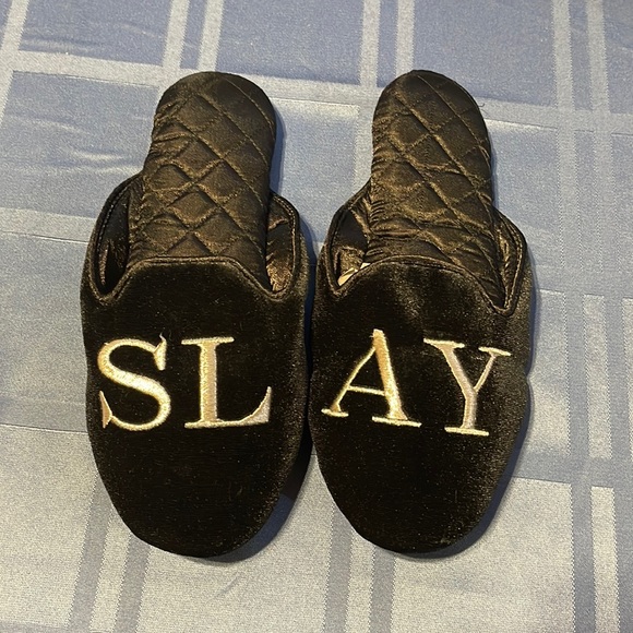 Avon | Shoes | Avon Slay Smoking Slipper Blacksilver Velvet Shoe Sizes ...